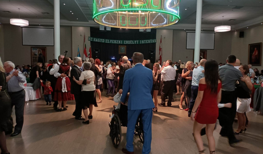 Báli szezon | Kőrösi Csoma Sándor program